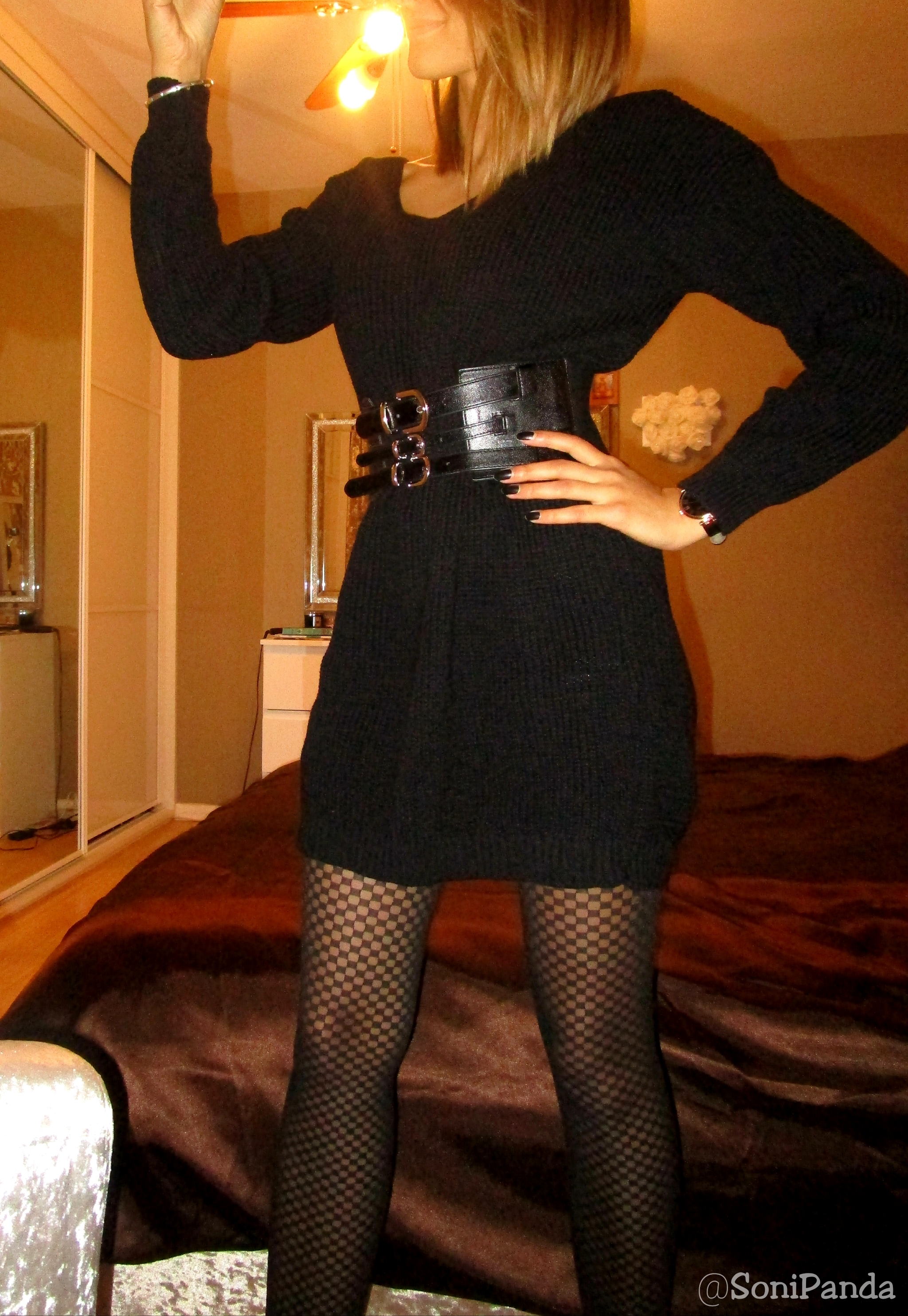Wolford Niki Tights | Soni Panda Blog